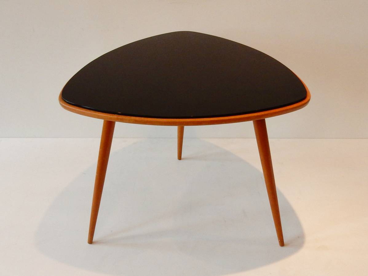 Wood and glass triangle shaped coffee table for Opal Kleinmöbel ...